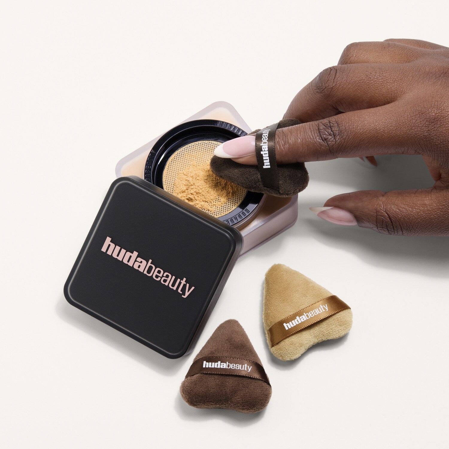 Mini Puffs Powder Puff Trio - 3 Mini puszki i HUDA BEAUTY ≡ SEPHORA