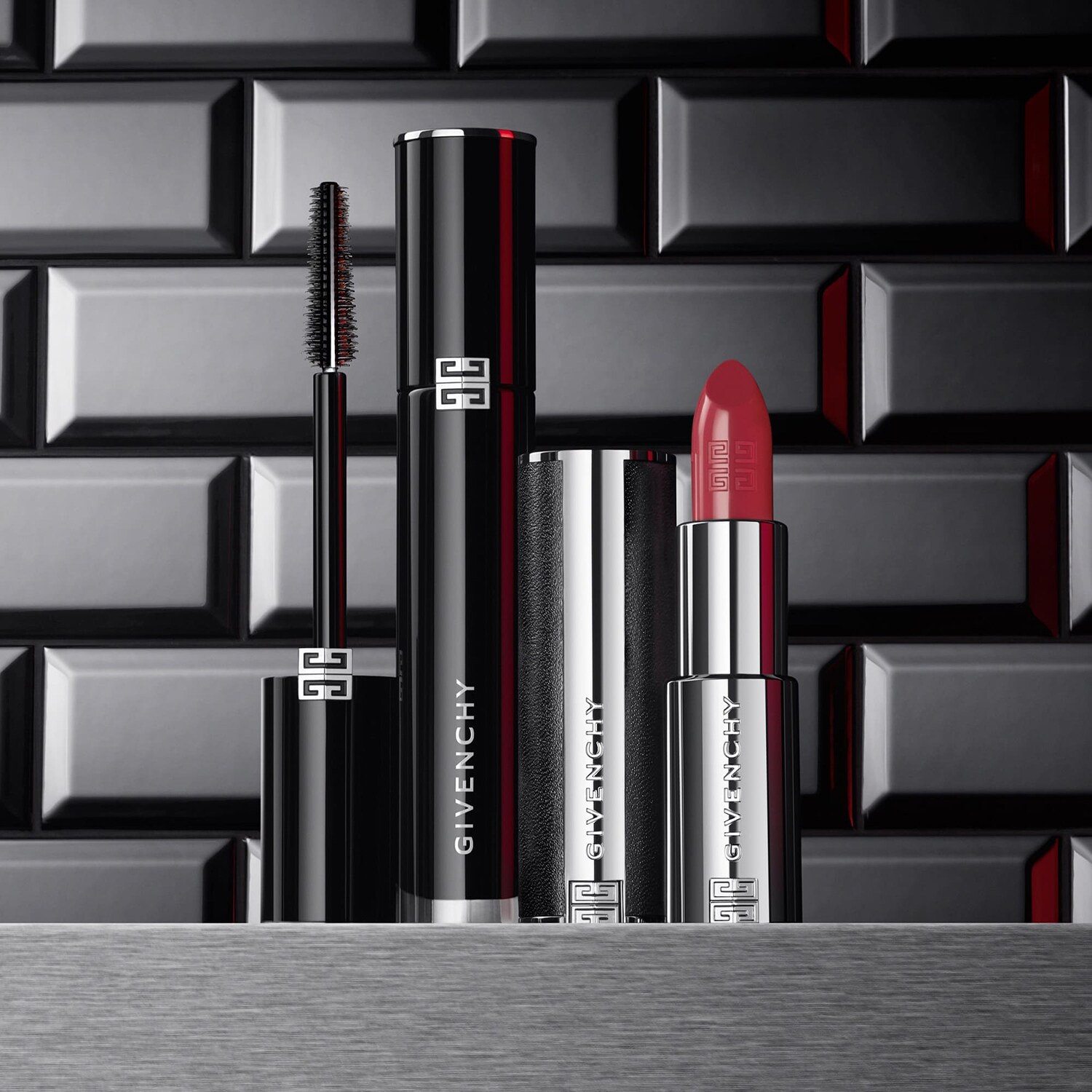 Le Rouge Interdit Intense Silk - Pomadka do ust i GIVENCHY ≡ SEPHORA