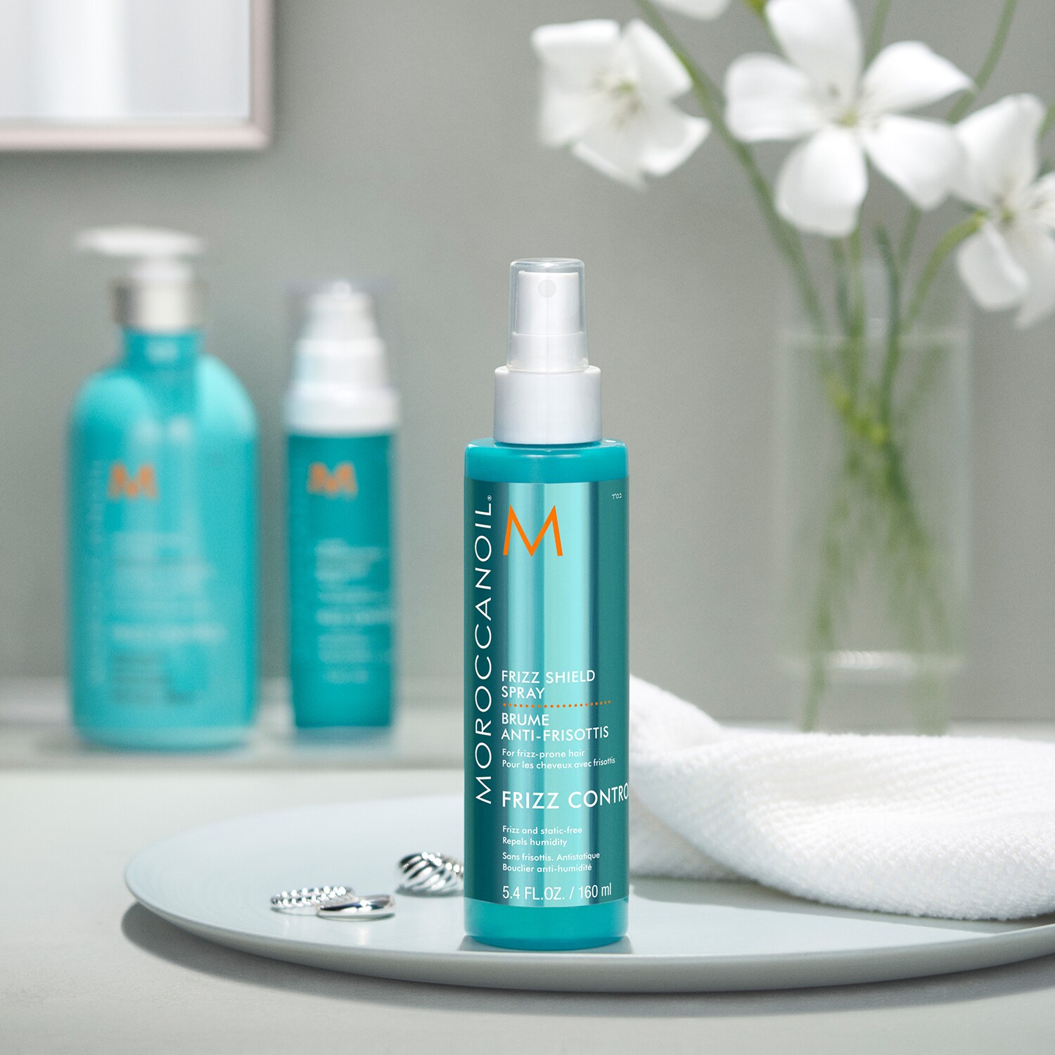 Frizz Shield Spray - Wygładzający spray do włosów i MOROCCANOIL ≡ SEPHORA